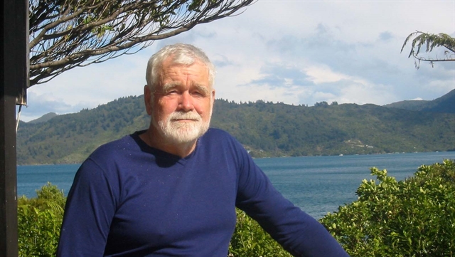 Q&A: Dr John Hellstrom > GIA - Government Industry Agreement